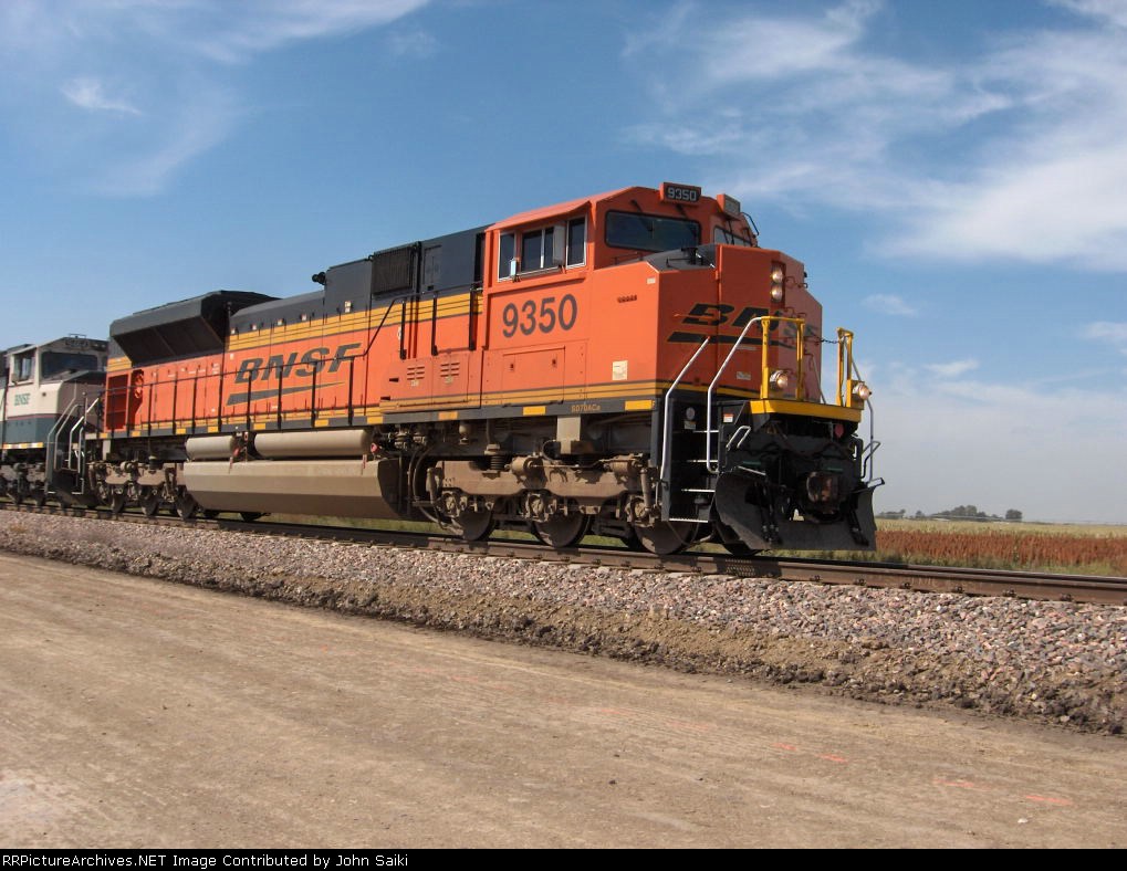 BNSF 9350